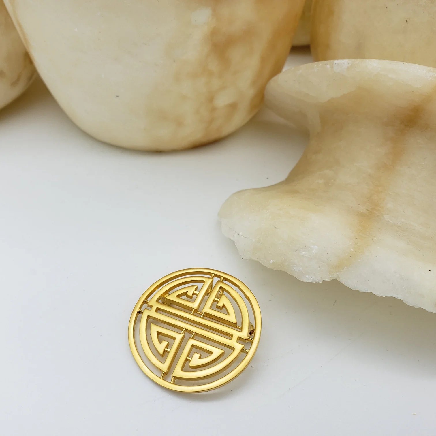 Shou Symbol Brooch – Museum Jewellery